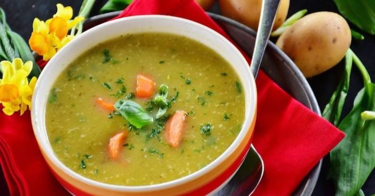 La ricetta del brodo vegetale che fa dimagrire in maniera facile e veloce